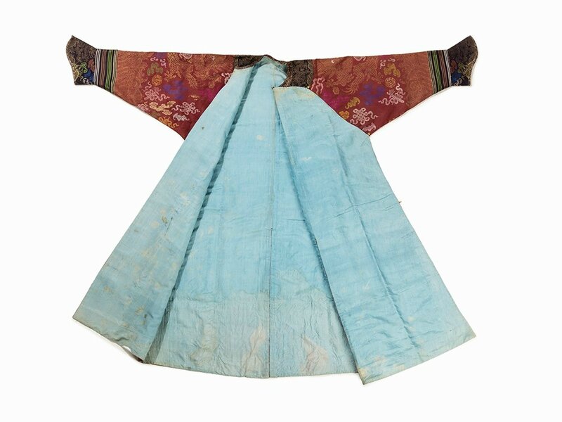 Burgundy Red Silk Robe ‘Pao’ with Dragons, 19th-20th century - Alain.R ...