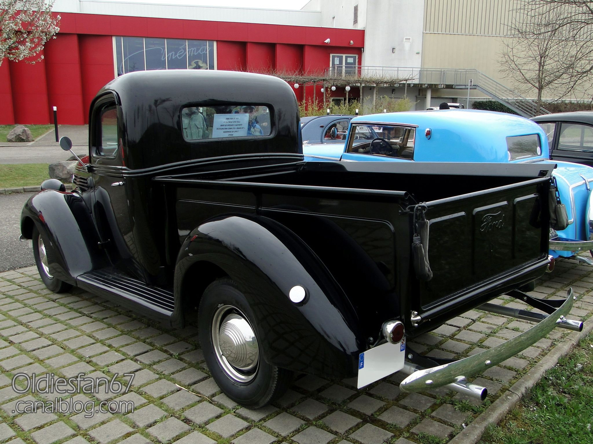 Ford half-ton V8-1939 - Oldiesfan67 "Mon blog auto"